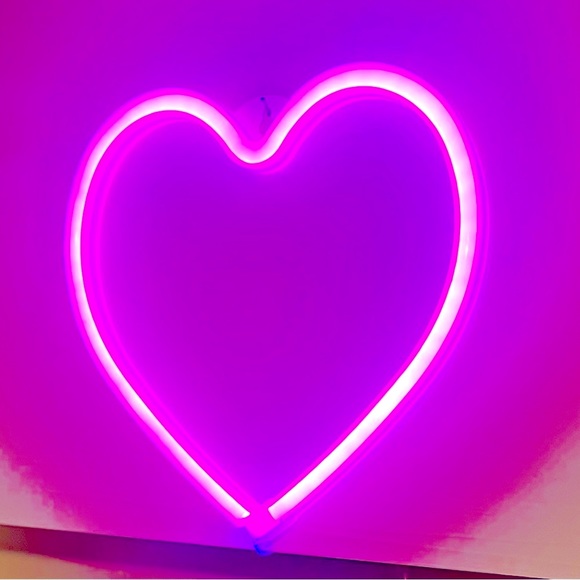 Wall Decor | Retro 8s Pink Heart Neon Light Led Sign Battery Or Usb ...